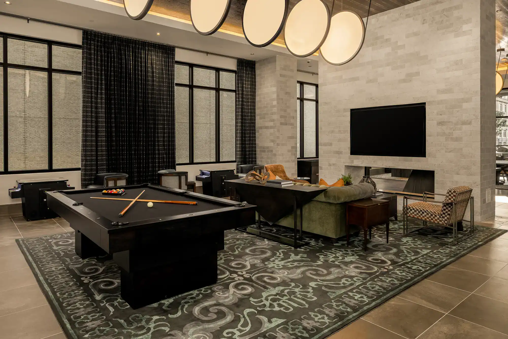 Luxury Downtown Nashville Apartments | The Everett
